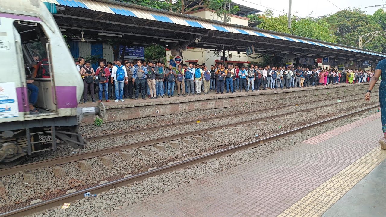 Mumbai Local Train ll CSMT Fast Local Train ll Arrivel and Departure ...