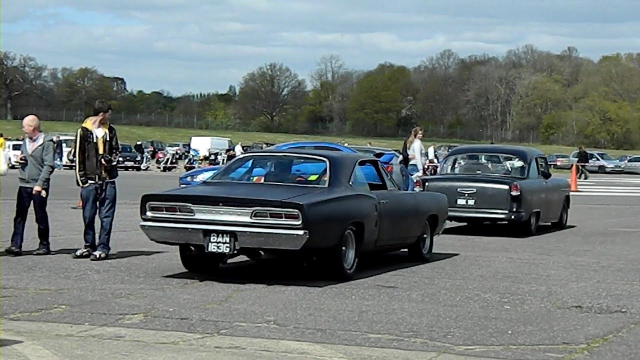 09- Surrey Street Rodders 40th Anniversary (2014) (Vehicles Leaving ...