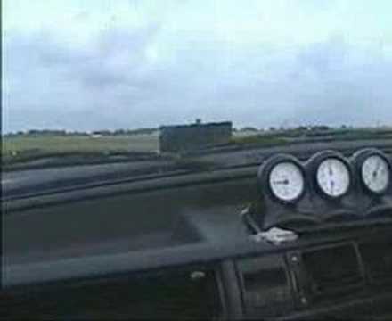 Quantum H4 Track Action - YouTube