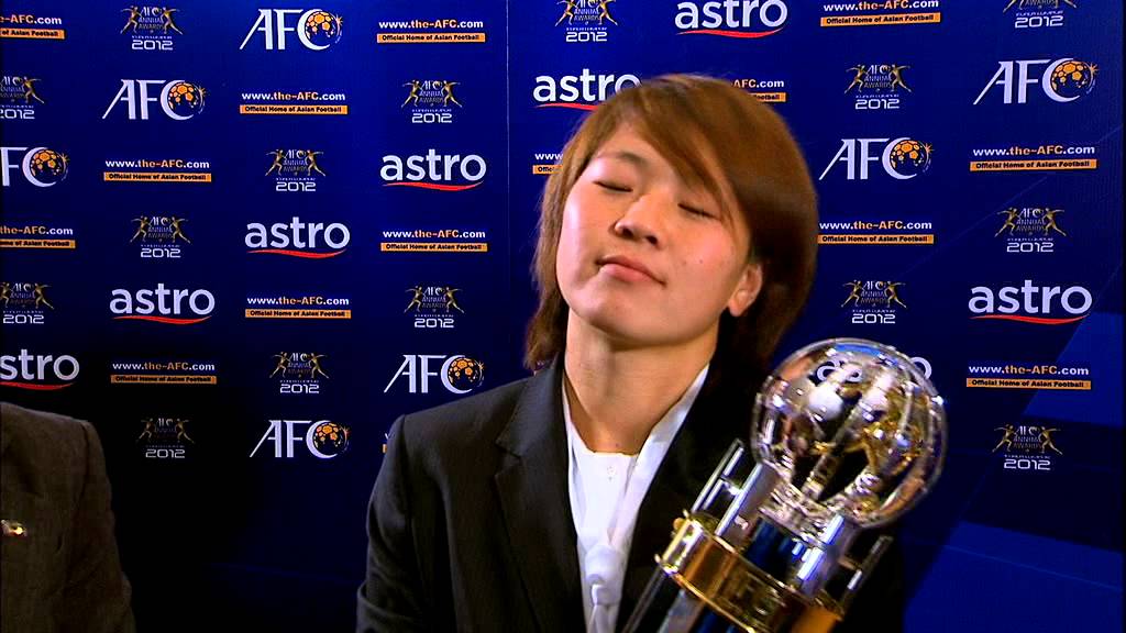 AFC Player of the year (Aya Miyama)-Women - YouTube