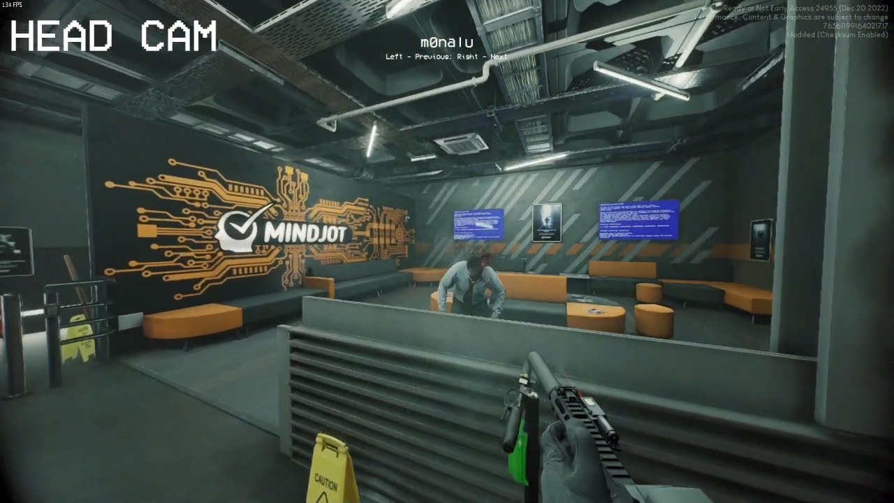 Two untrained swat operators play Ready or Not - YouTube