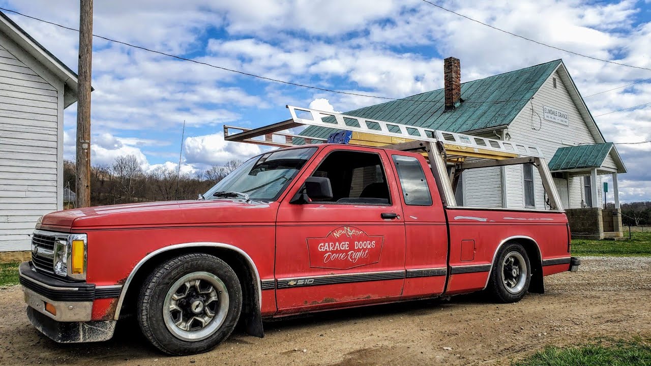 Dragging mud flaps in the Worktruck chevy s10. More dumb ideas. - YouTube