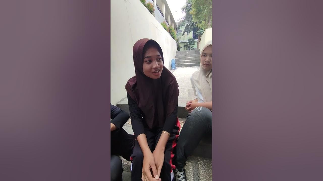 Film Pendek "Guru Demokrasi" Kel.3_A7-23 (EPK) - YouTube