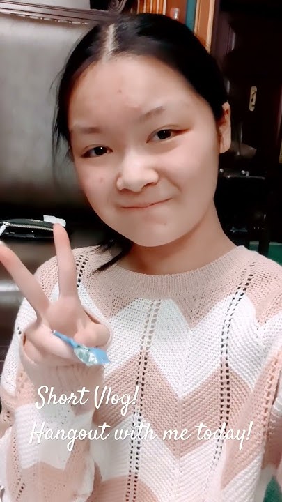 Two Onigiris and a bunch of other Japanese snacks! 🍙 (+ Stumbling upon ...