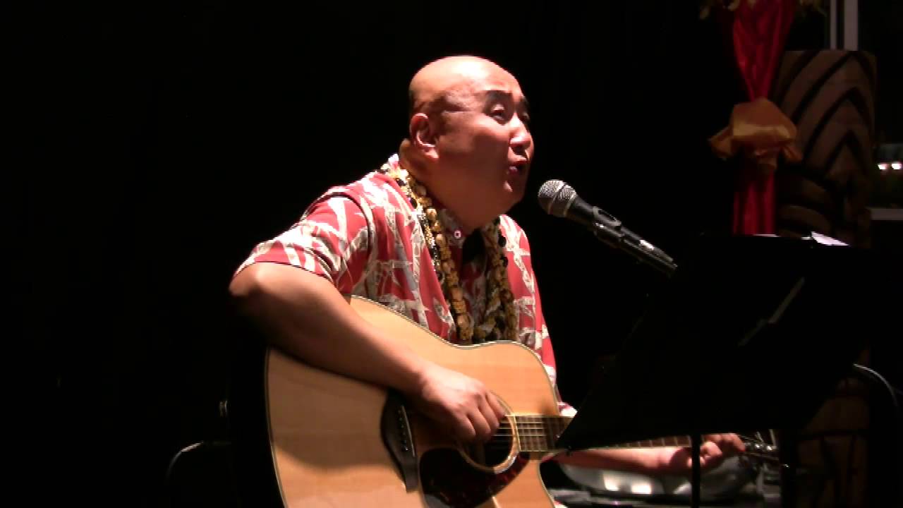 "Manu O'o", Performed By Rich K - YouTube