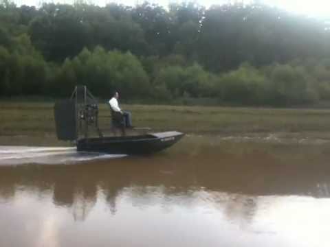Green Mini Airboat.MOV - YouTube