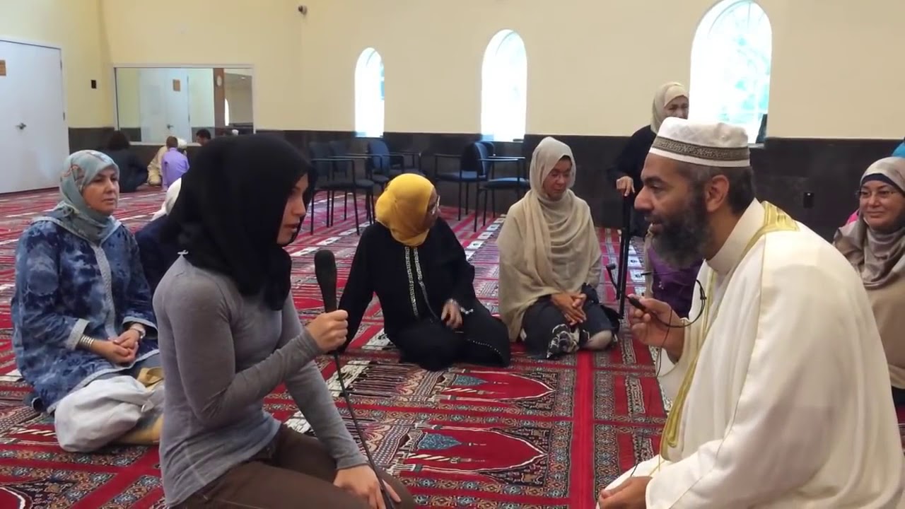 Russian Girl Converts to Islam in ST Petersburg - YouTube