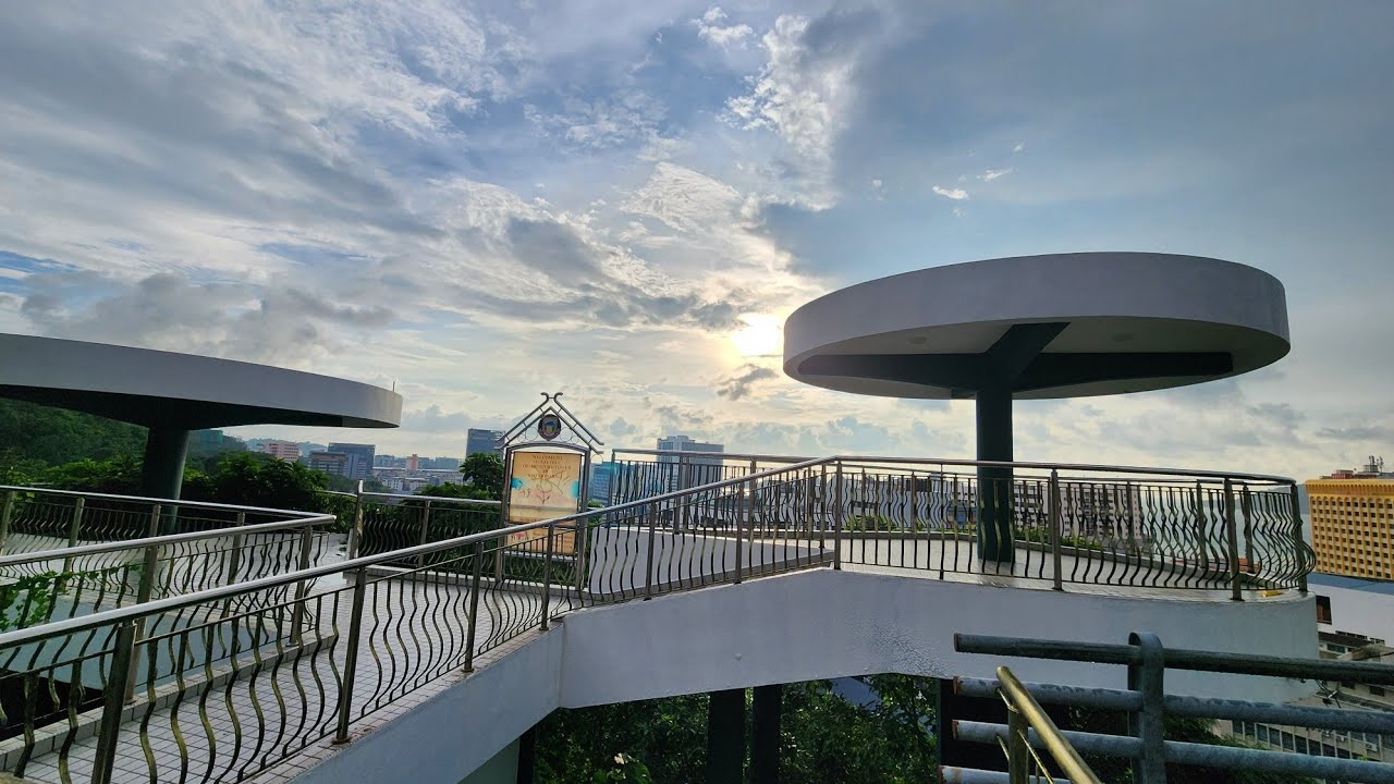 Signal Hill Observatory Platform KK Kota Kinabalu Sabah @exploresabah ...