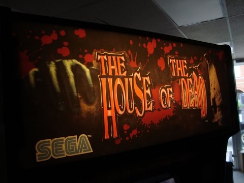 Sega's Classic 1996  The House Of The Dead Arcade Cabinet - Is Anything More Awesome Than This?