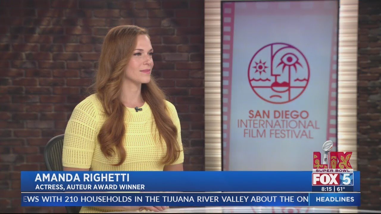 Amanda Righetti at the San Diego International Film Festival - YouTube