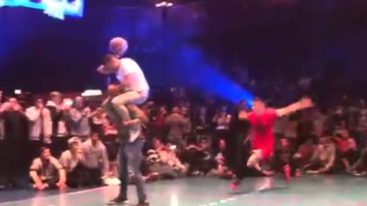 Rafal Lipek Slow Mo Jump Form CRAZY BOUNCE - YouTube