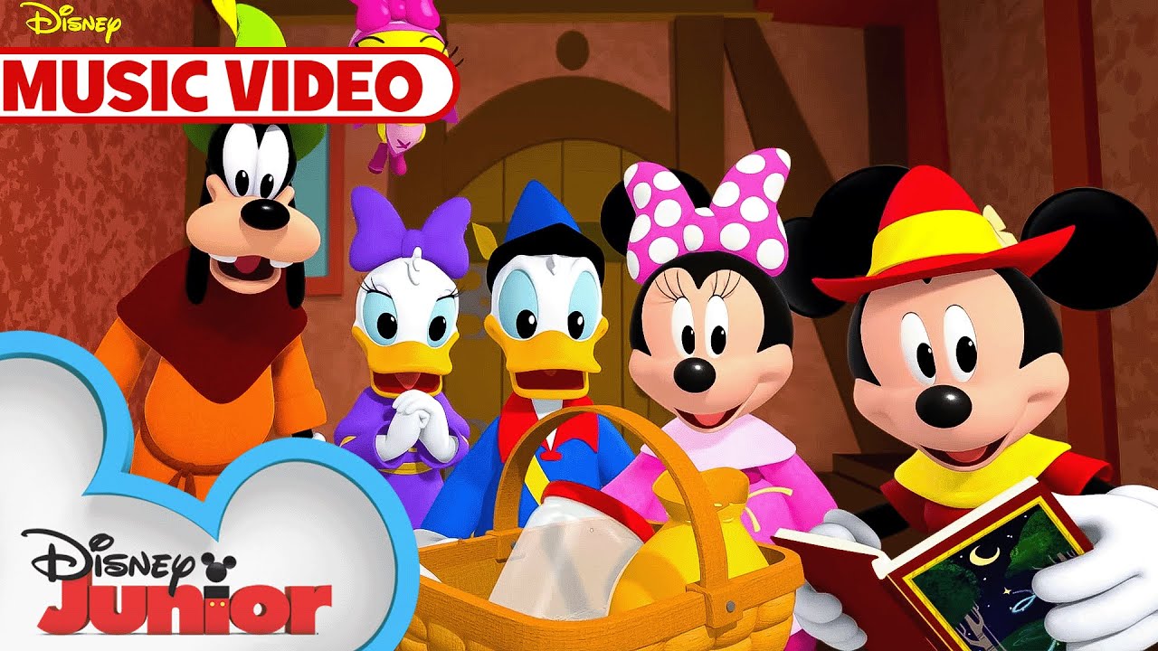 New Years' Resolutions Game with Bluey, Bingo, Mickey & Friends and the ...