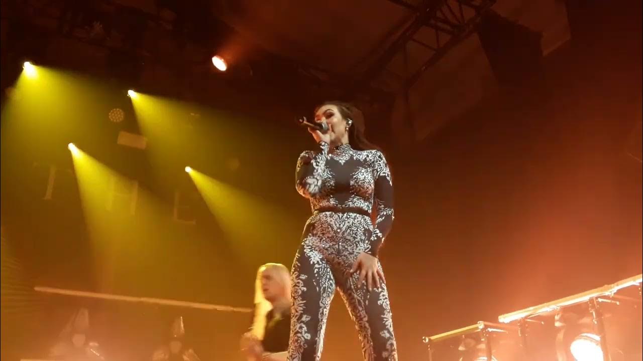 Amaranthe "Dynamite" Live Paris 2022 - YouTube