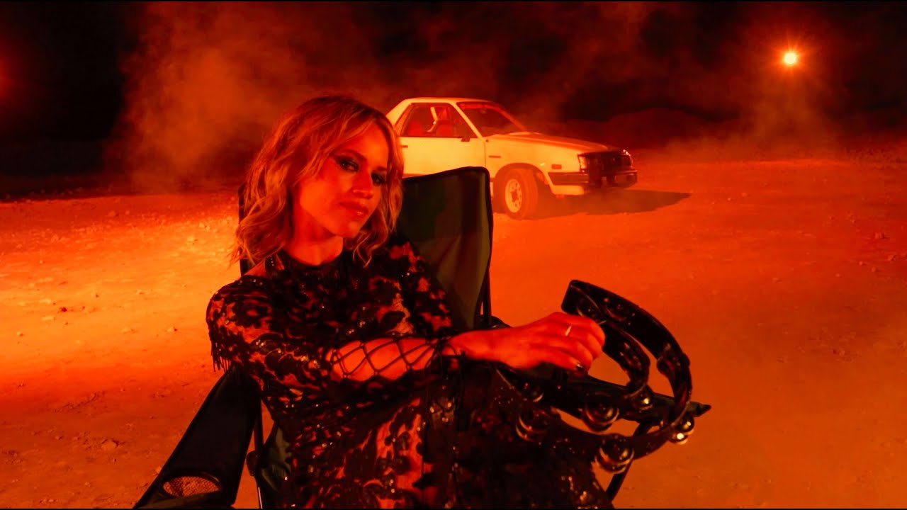 annie hamilton - DYNAMITE ~* (official video) - YouTube