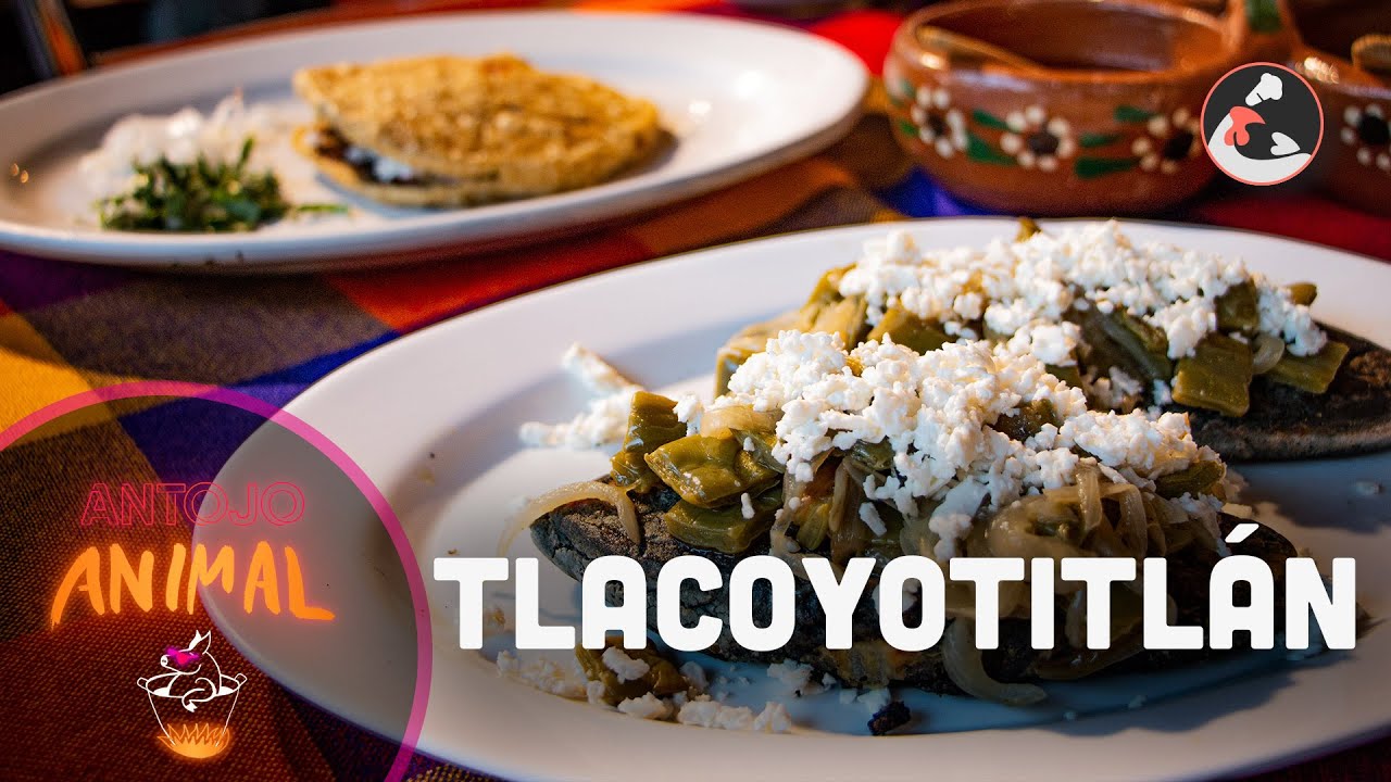 Antojitos garnacheros e increíbles desayunos en la Santa María - YouTube