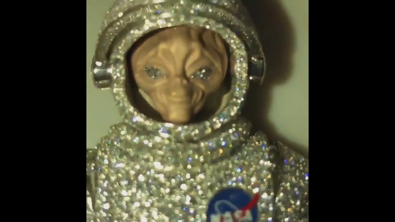 🔥👽BEST CHAIN OF 2017? [Takeoff Showing off ALIEN ICE] 👽🔥 - YouTube