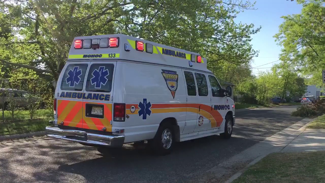 Monoc ALS Ambulance 133 responding - YouTube