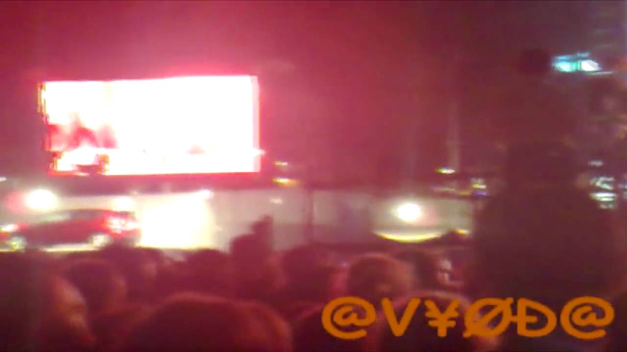 Esmée Denters live Nrj in the park 2009 - YouTube