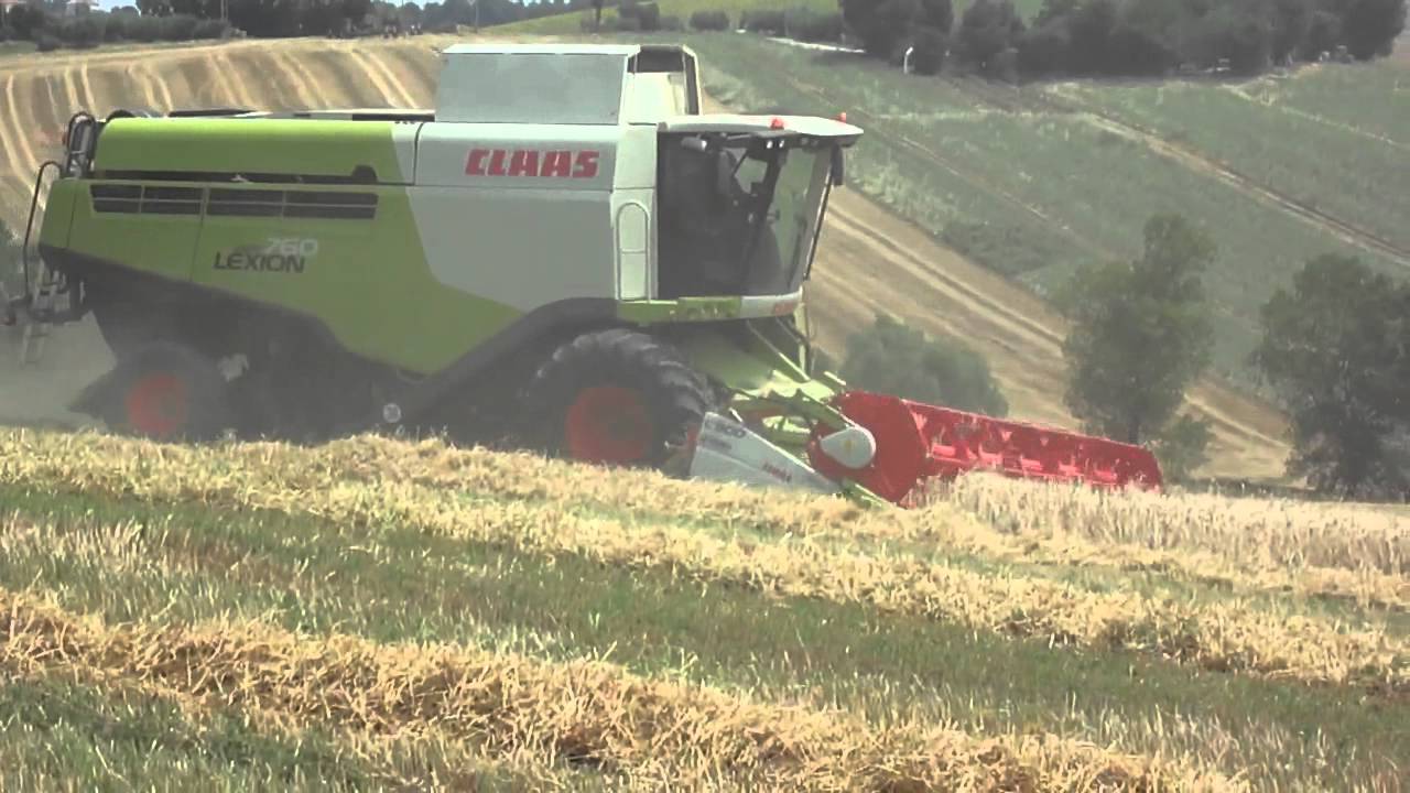 Claas Lexion 760 Montana - YouTube