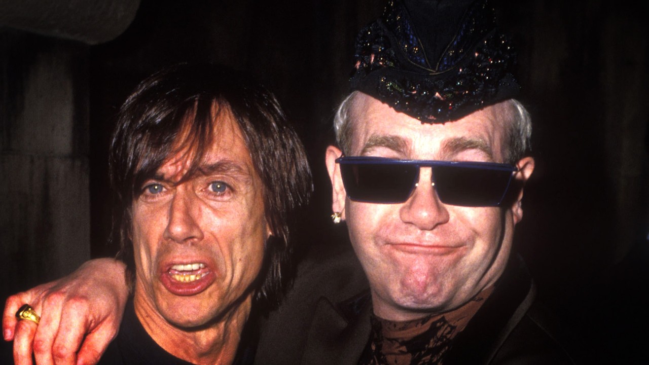 The Most Bizarre Encounters Rock Stars Had With Each Other - YouTube