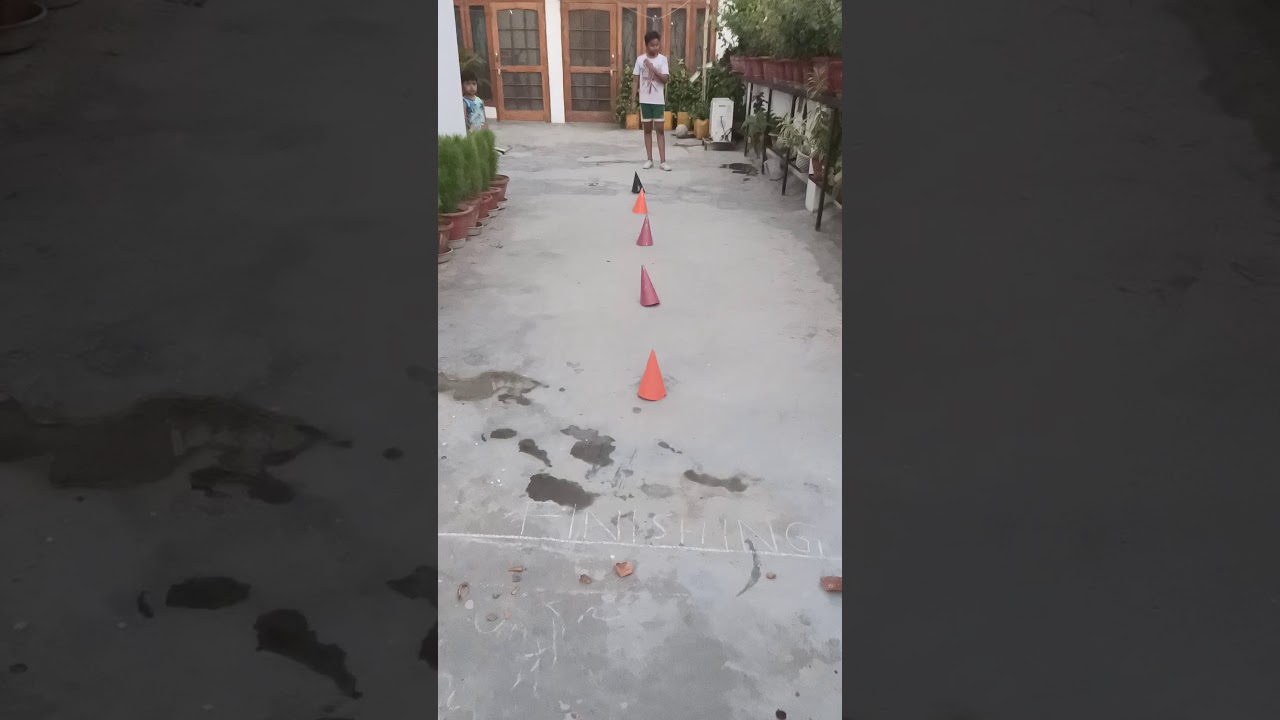 Zig- zag running - YouTube