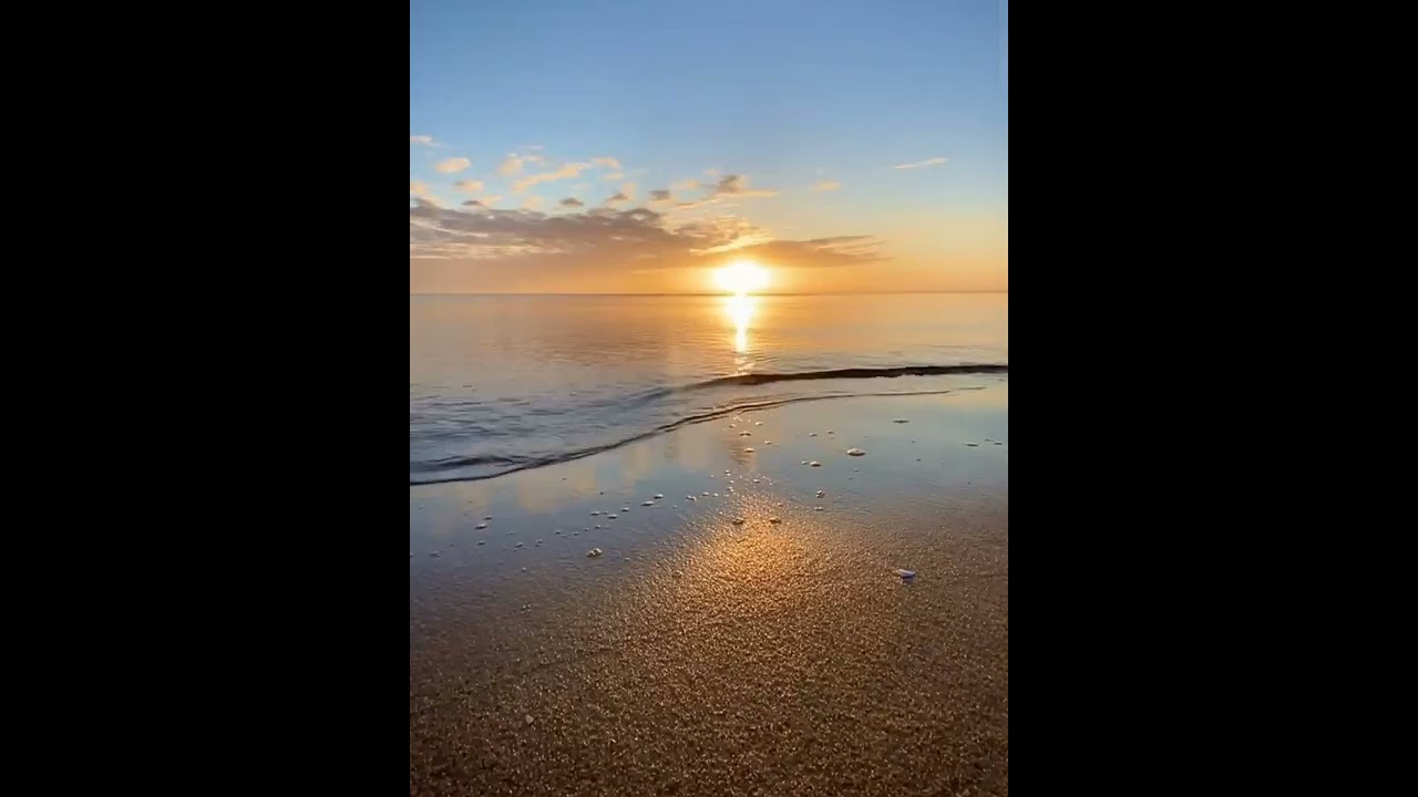 Very Relaxing and Calm Video - YouTube