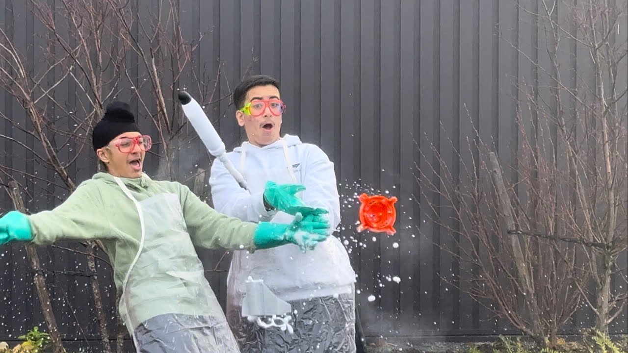 Chemical Rocket vs Water Rocket - YouTube