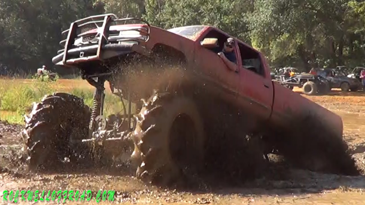 BIG CHEVY BIG TIRES!!! TRACTOR TRUCK WITH GROUND CLEARANCE!!! - YouTube