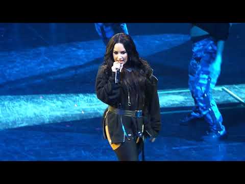 Demi Lovato: \