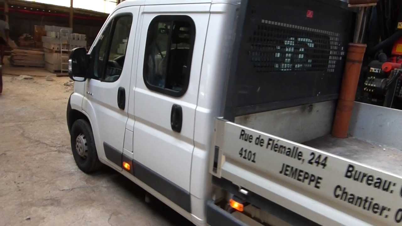 Camionnette double cabine et benne fixe CITROEN Jumper - YouTube