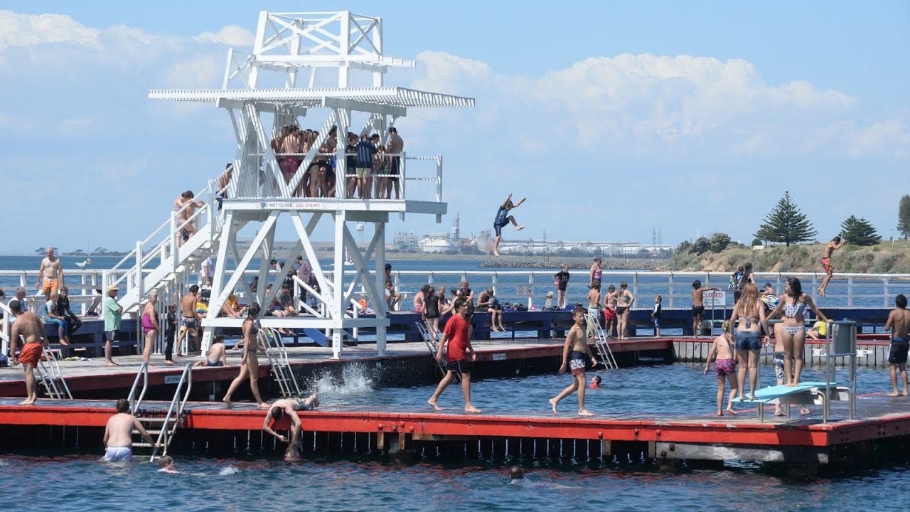 Geelong Natural Swimming Pool, Australia- সমুদ্রের মাঝে Swimming Pool ...
