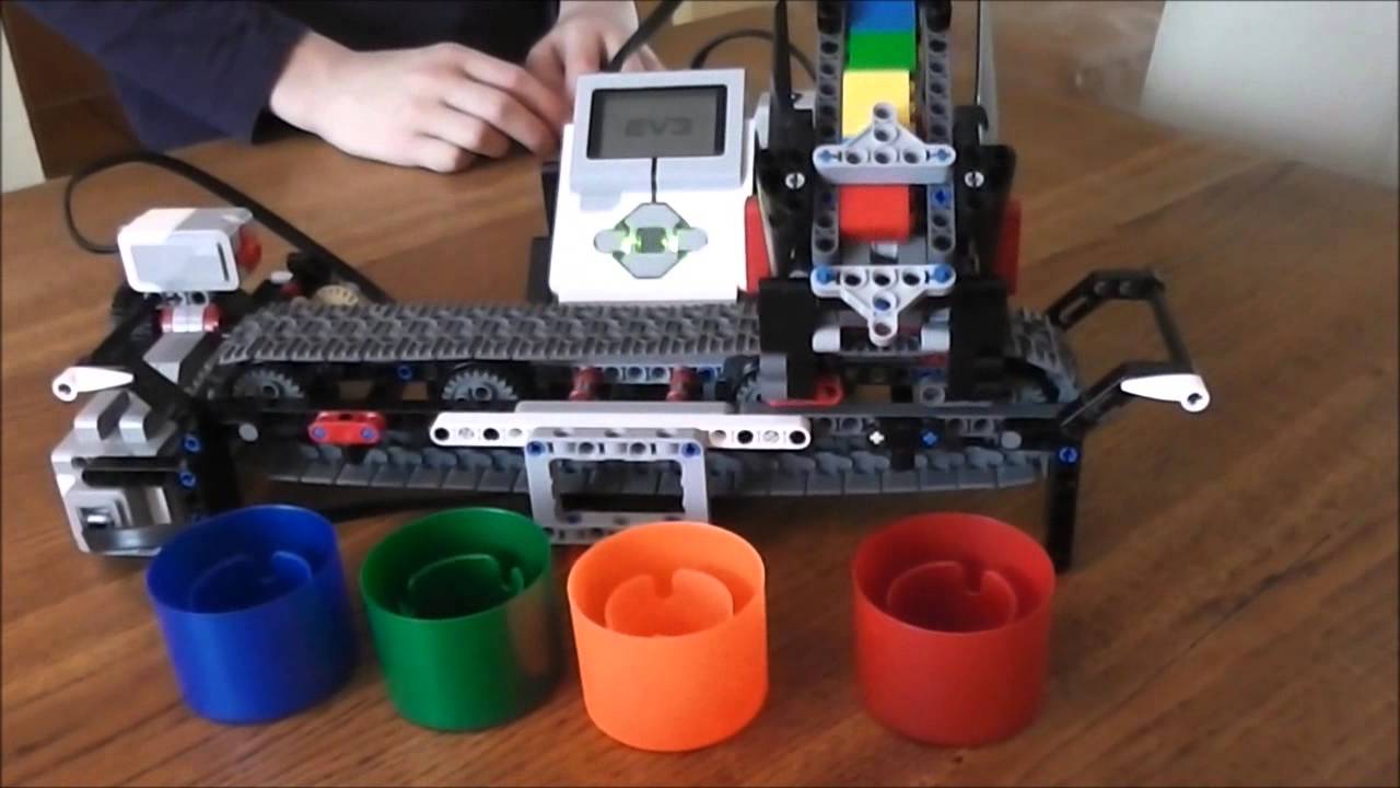 Lego Mindstorms EV3 Sascha Mission 9 LuuMa Farbsort Sup3RCar - YouTube