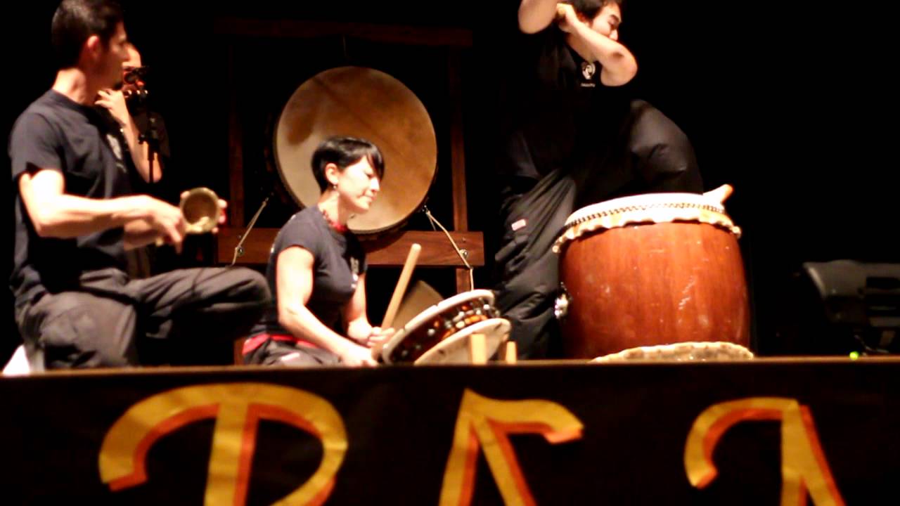 Taiko pt.1 - PSU Japan Night 2011 - YouTube