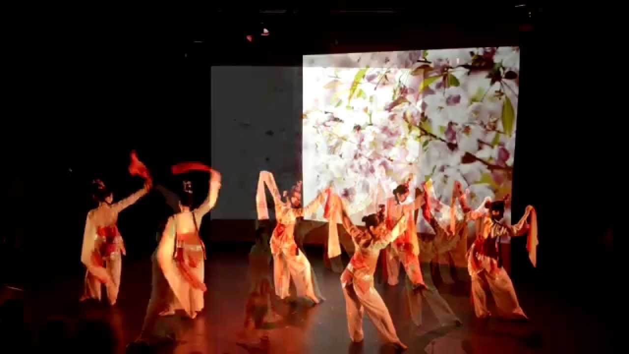 汉唐舞－桃夭 Traditional Han Tang Dance-Peach Blossoms - YouTube