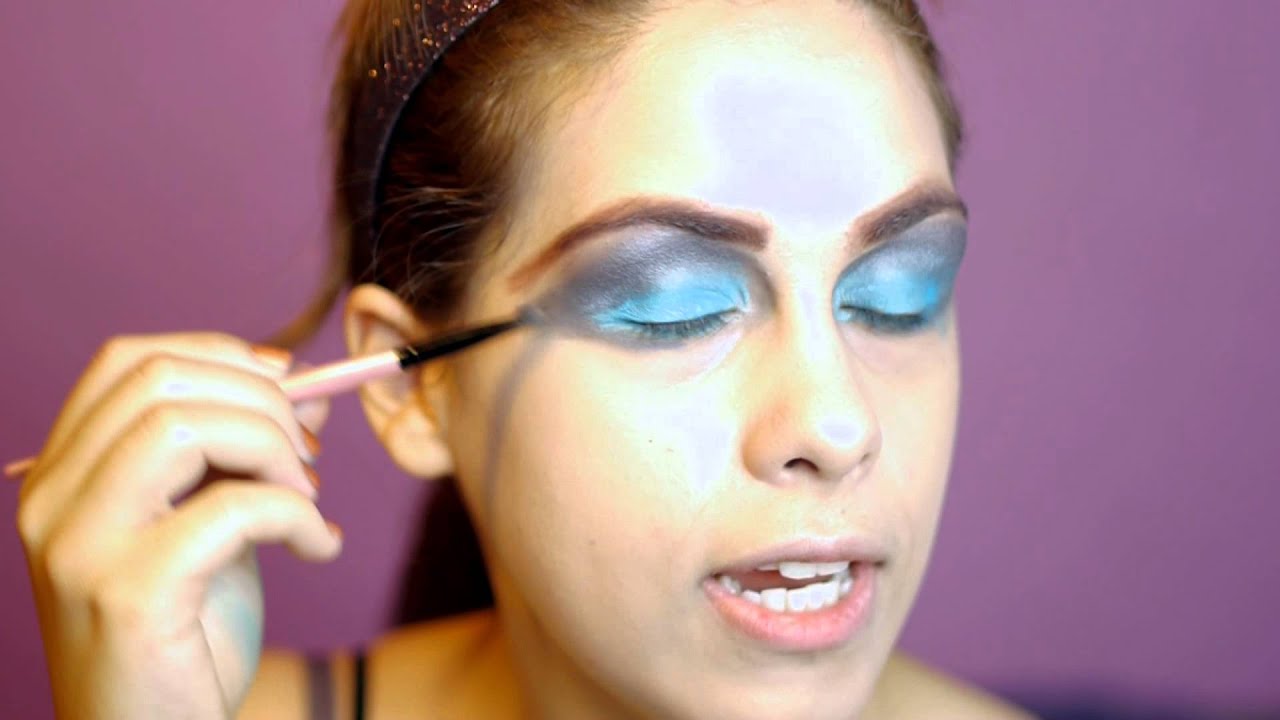 Quick, Easy, Everyday Make-Up Tutorial! - YouTube