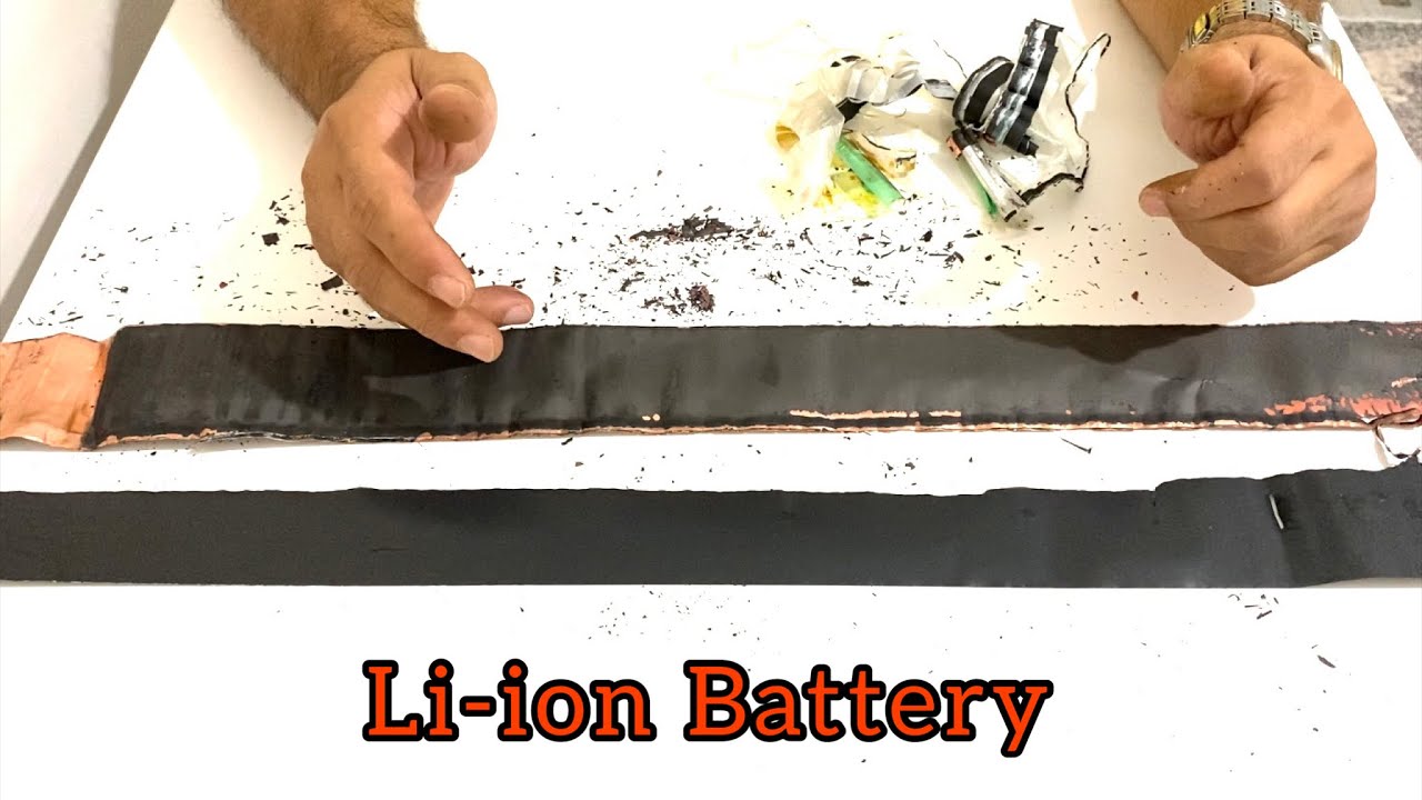 What is inside a Li-ion battery and How does it work? - YouTube