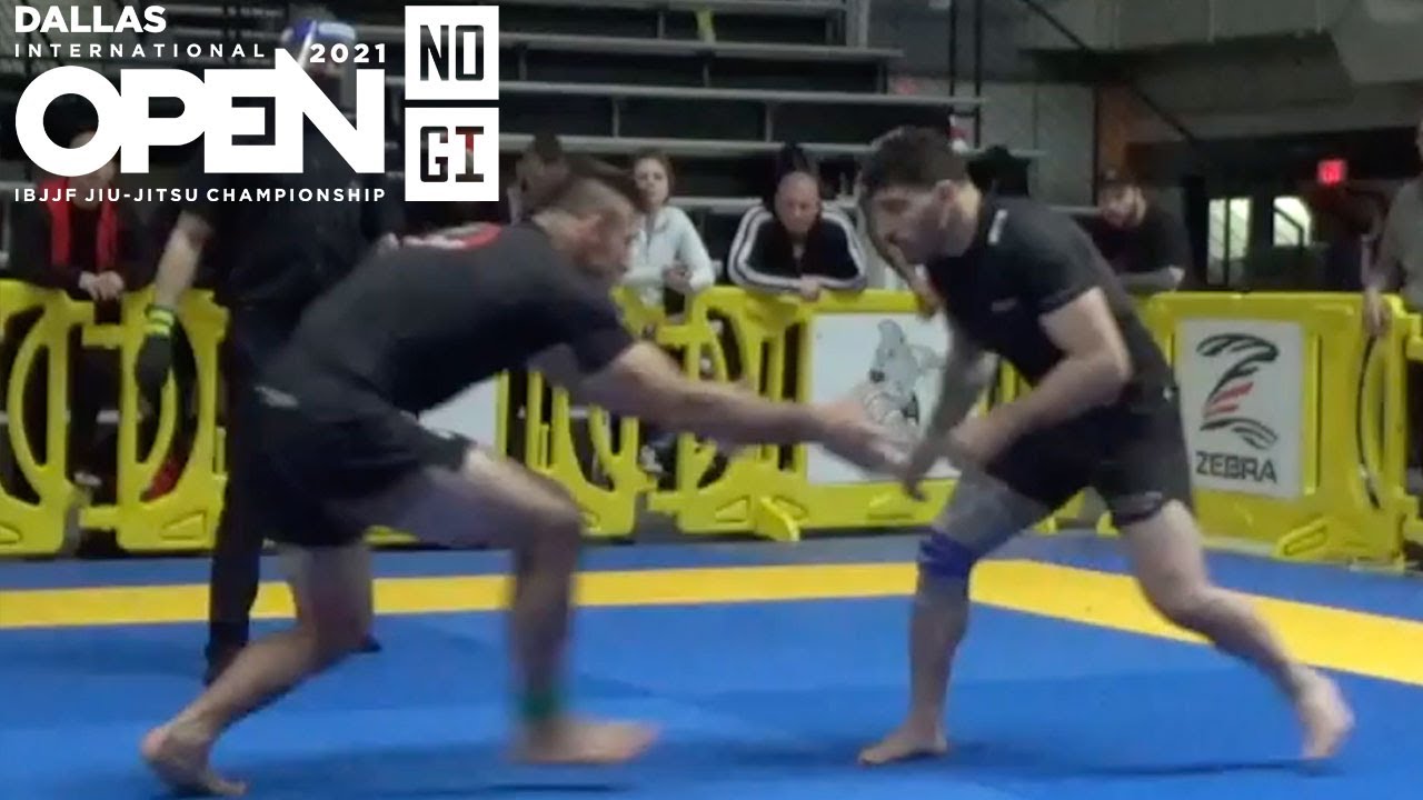 Aaron Johnson v David Garmo / Dallas Open NoGi 2021 - YouTube