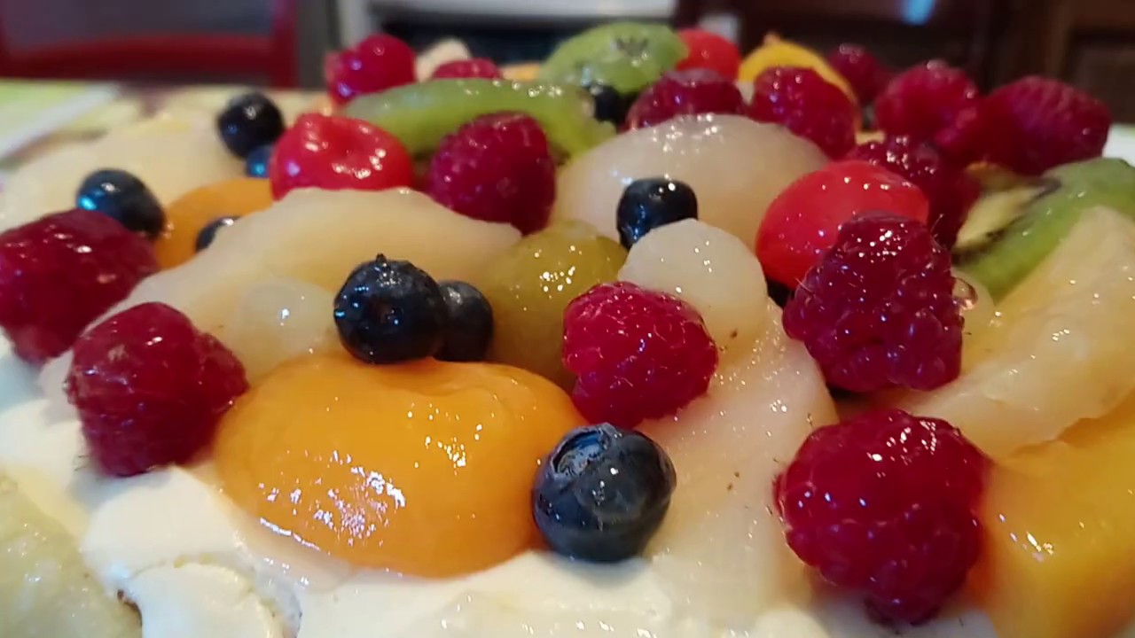 Génoise aux Fruits, Recette Familiale - YouTube