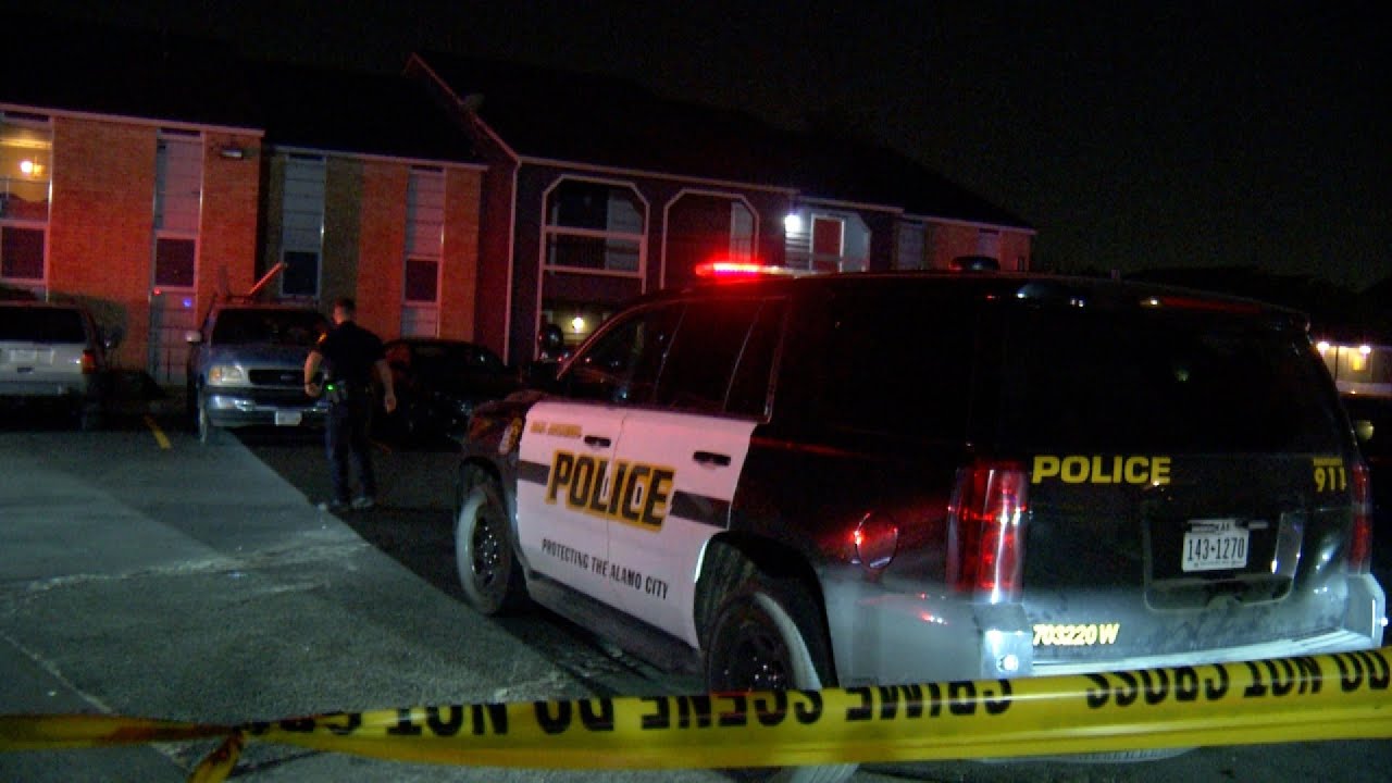 Man stabbed during robbery attempt at NW Side apartment complex, SAPD ...