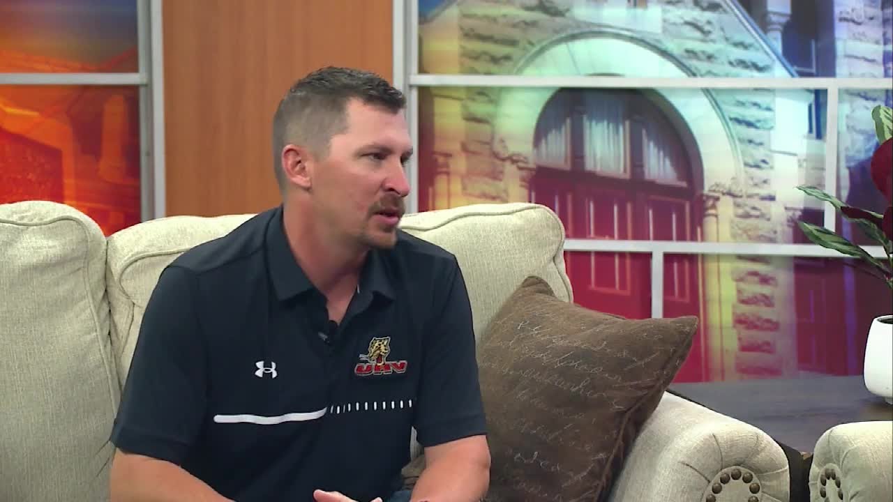 Meet the UHV head baseball coach - YouTube