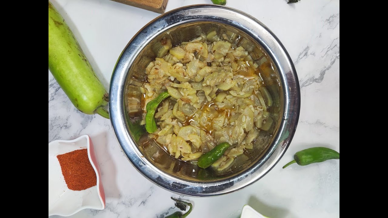 2 Steps Loki ki Sabzi or Bottle Gourd Curry Easy Homemade Recipe ...