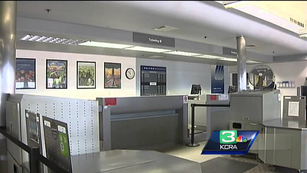 Modesto airport tries to add LA flights - YouTube
