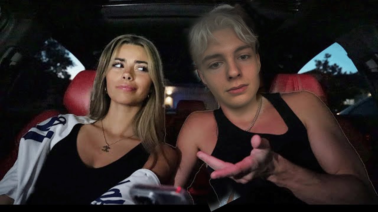 Darla Praying To Clix To Go On Date With Him... - YouTube