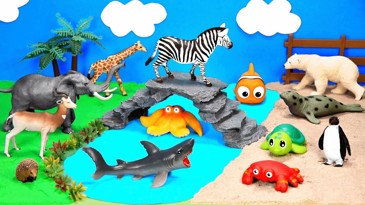 Safari Animals Video - Learn Zoo Animals Name with Animal Playset Toys ...
