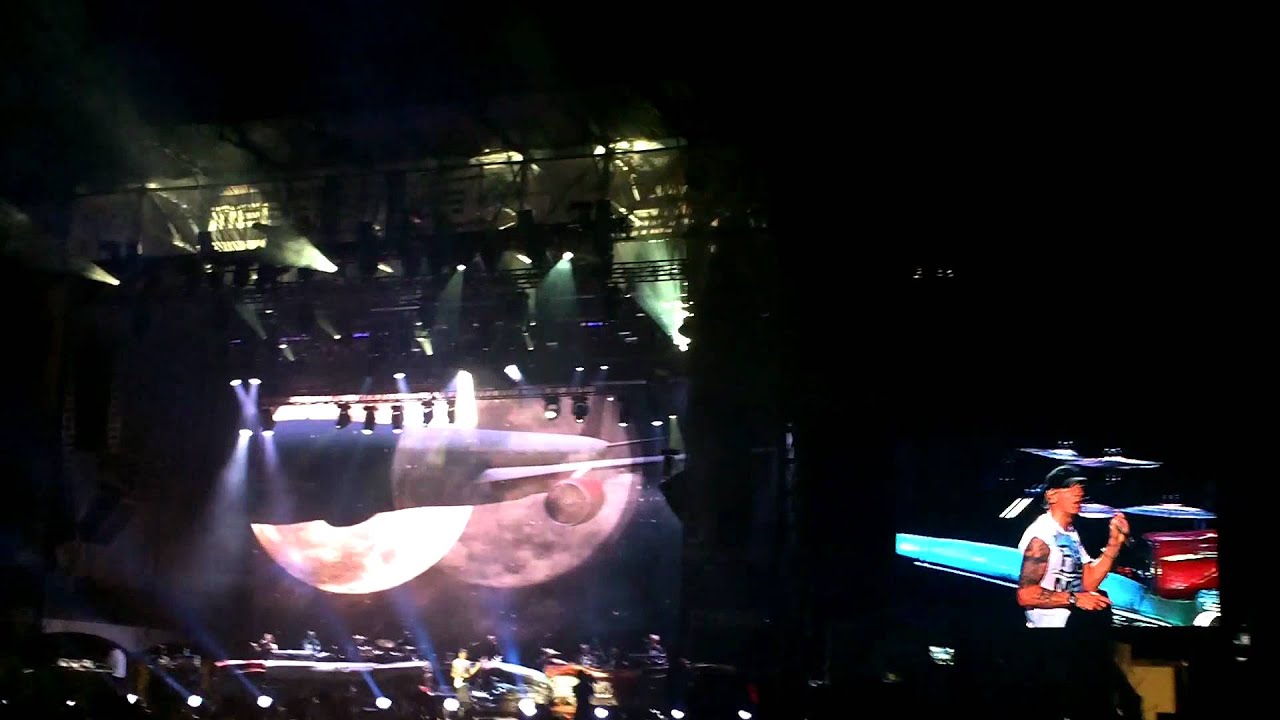 Osheaga2011-Eminem : Air Planes - YouTube