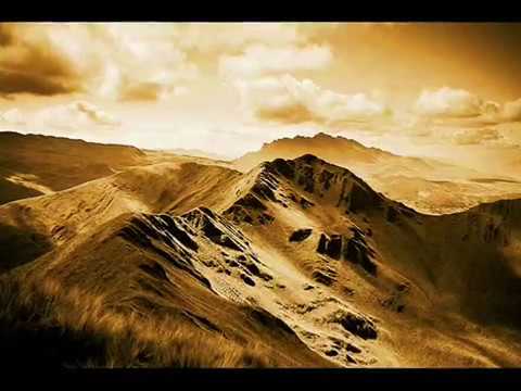 Apu Pachatusan - YouTube