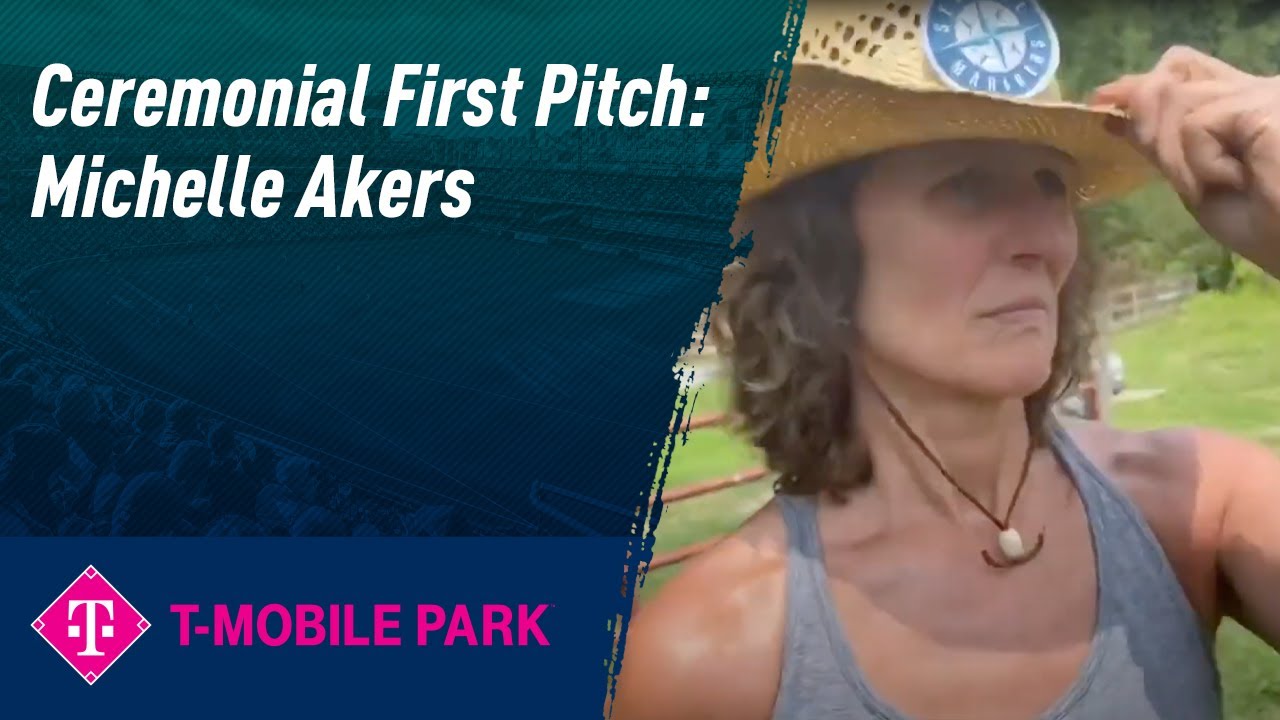 Ceremonial First Pitch: Michelle Akers - YouTube