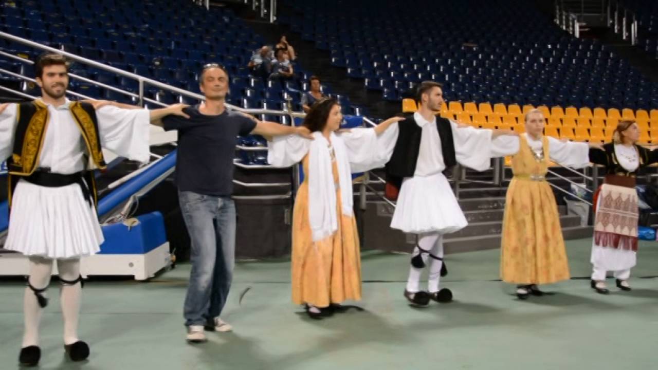 ΧΟΡΕΥΟΝΤΑΣ ΟΛΟΙ ΜΑΖΙ ΔΕΥΤ 12 09 2016 - YouTube