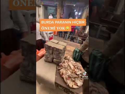 paranın önemi olmayan ülke adamlar çuvalla para dağıtıyor 😱🥶