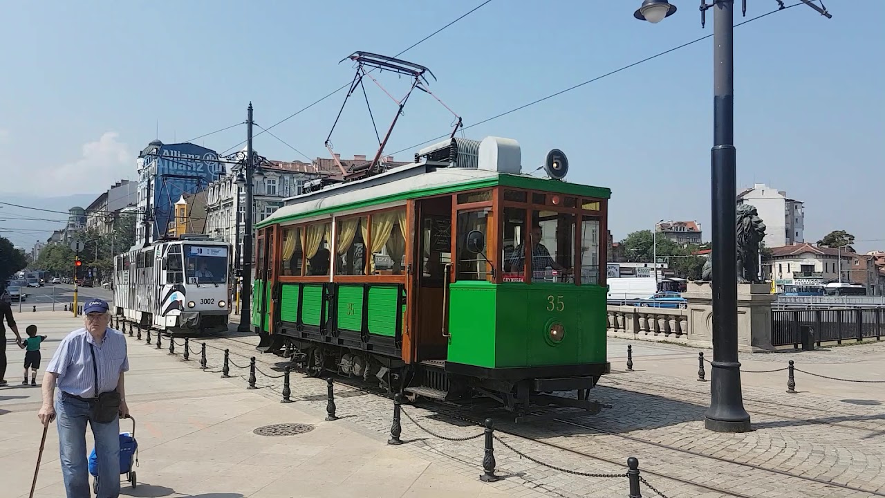 Heritage tram Sofia - YouTube